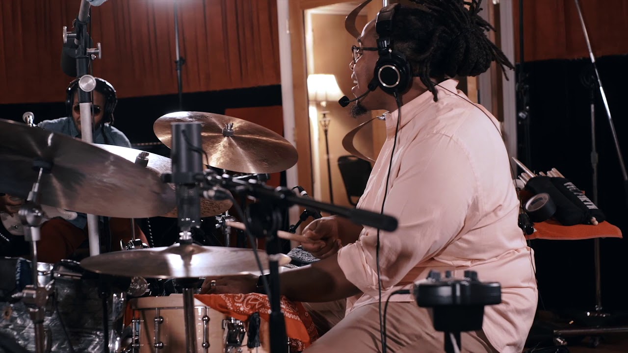 Jamison Ross | Safe In The Arms Of Love (Live) - YouTube Music