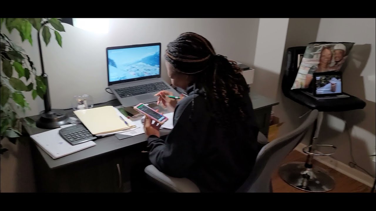 Trucking: Dispatcher booking load live call. Dispatching freight with ...