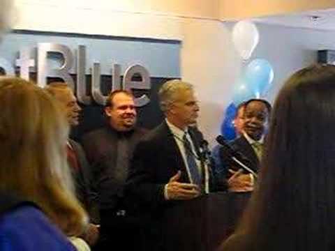 Jetblue Airways at Pittsburgh Intl. Airport - YouTube
