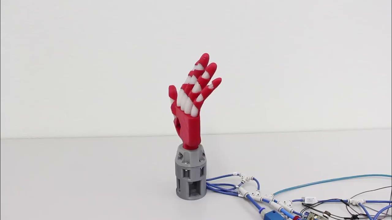 Soft robotic hand control - YouTube