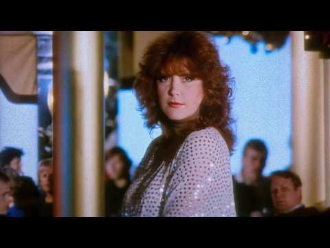 Алла Пугачёва - Миллион алых роз (Official HD Video) [Финляндия 1984]