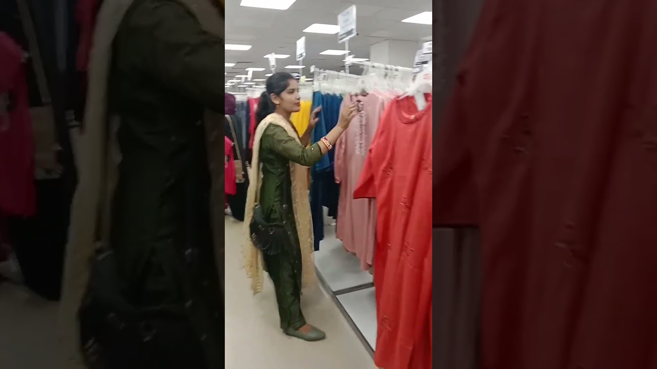 middle class shopping 😄🛍️🛍️ #shorts #viral #viralvideo - YouTube