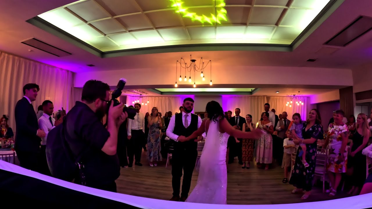 DJ GIG LOG - WEDDING DJ AT BONDHAY GOLF CLUB - YouTube