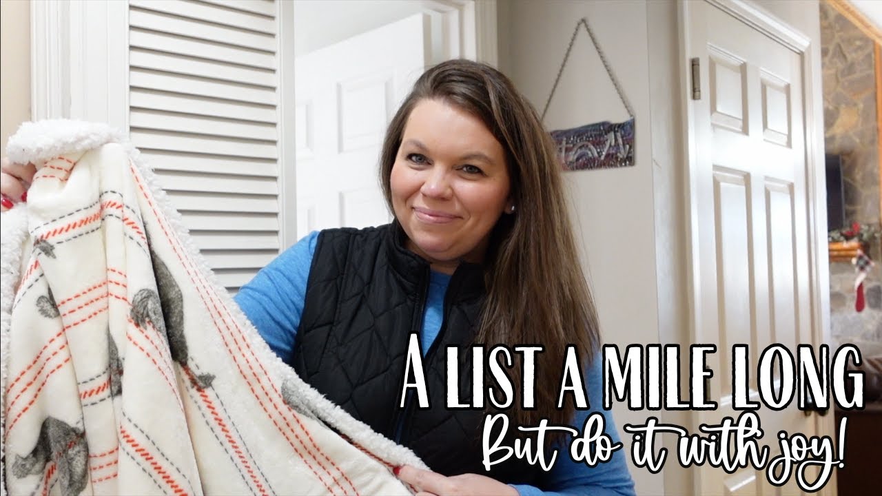 A list a mile long but do it with JOY || VLOGMAS DAY 20 - YouTube