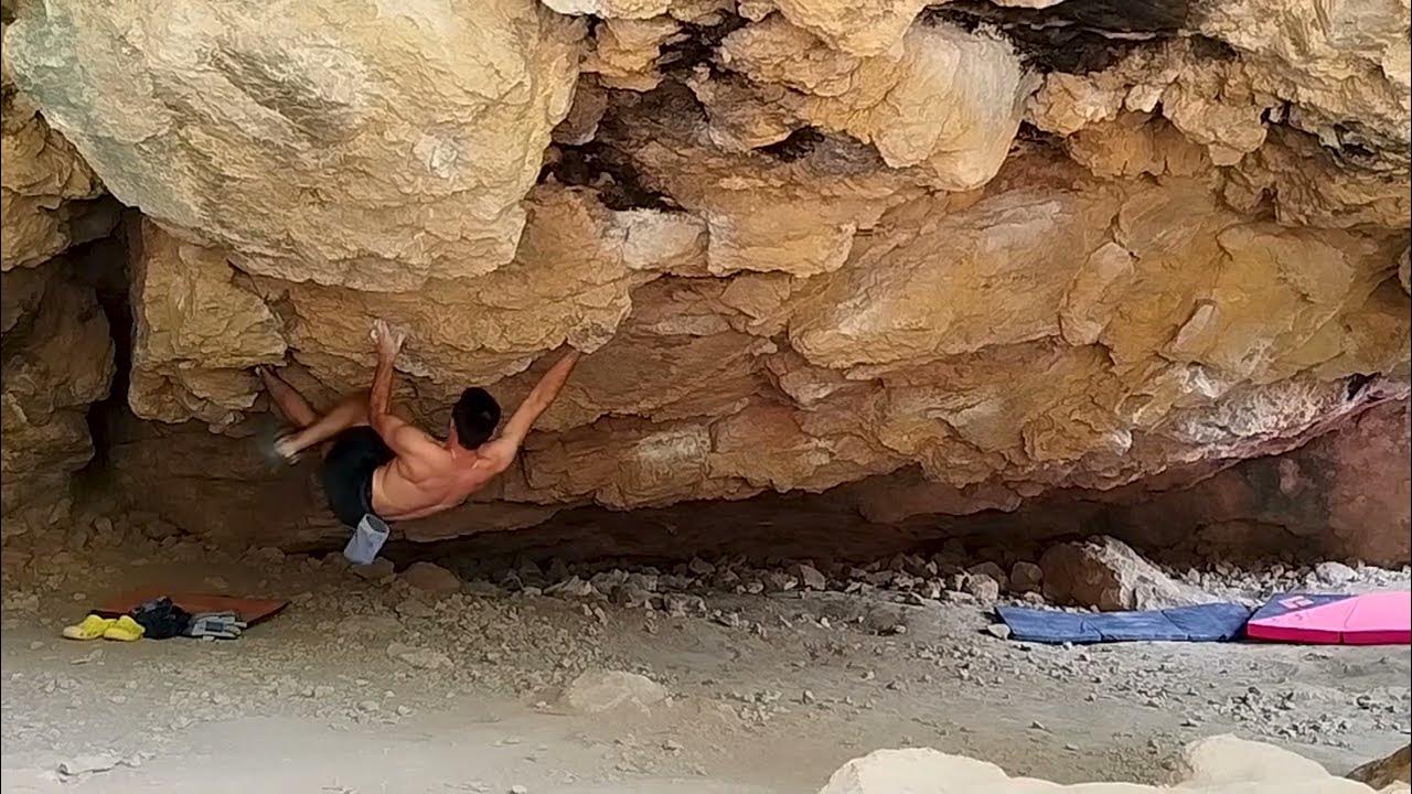 Walking to Namek (Extensión) | 7C | Almenara, Cova del Sol - YouTube