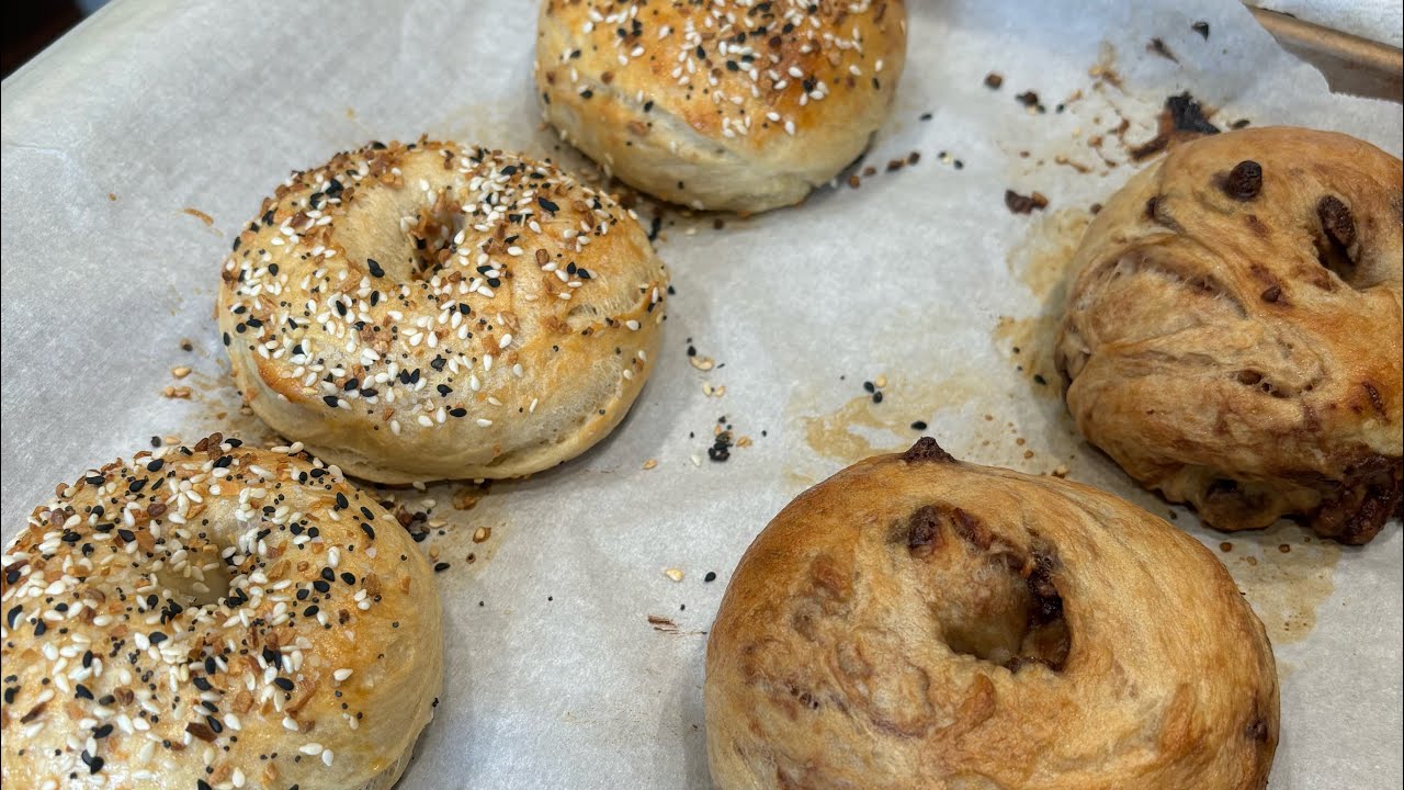 How to make the perfect homemade bagel | Easy step-by-step recipe - YouTube