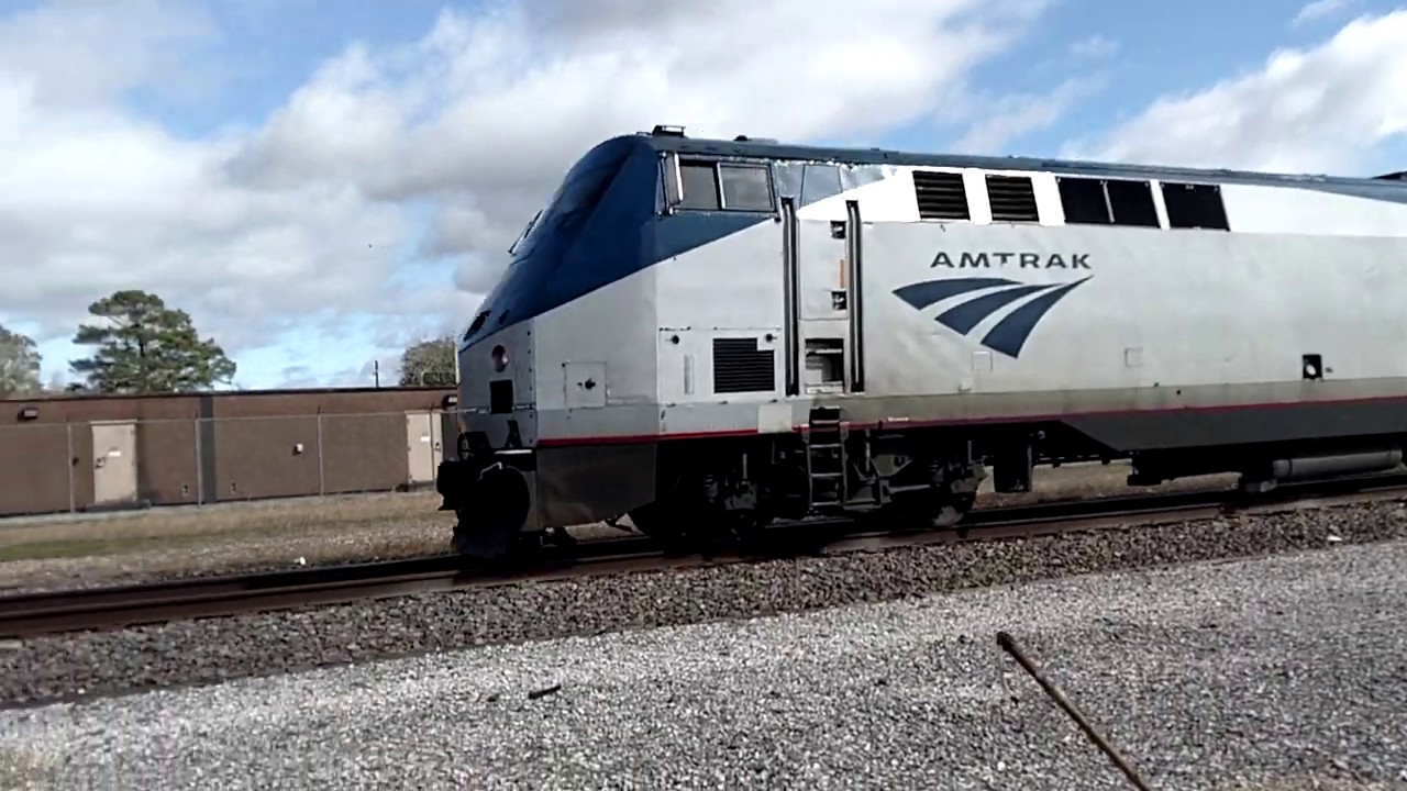 Amtrak Sunset Limited #1 Arriving Into The Station Lafayette, LA ...