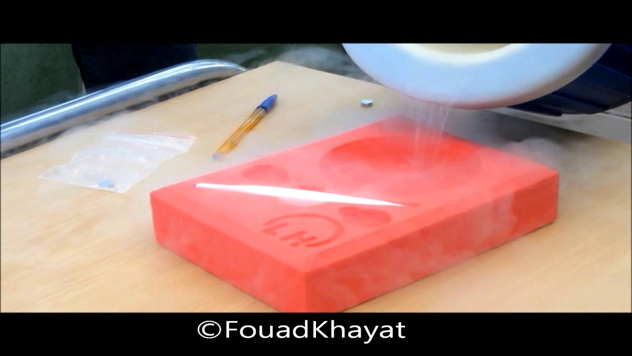 La Supraconductivité et l’Effet Meissner ! - YouTube