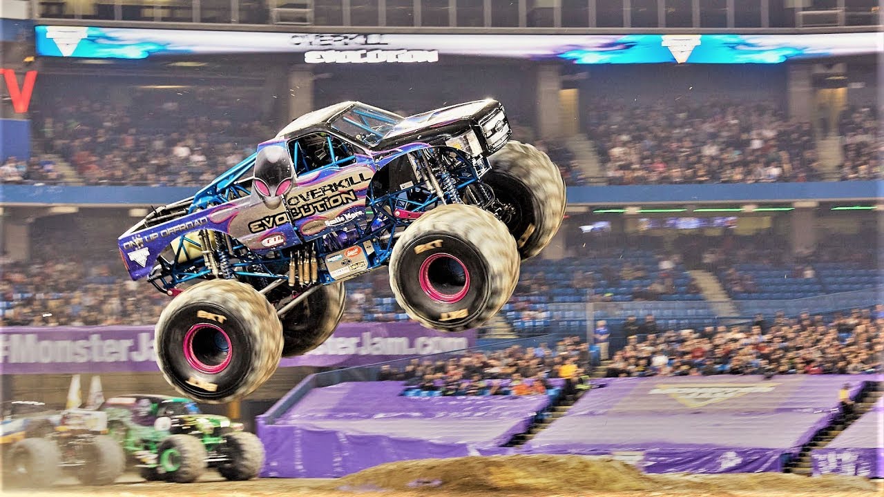 Monster Jam Toronto 2018 Show 2 Highlights!!! - YouTube