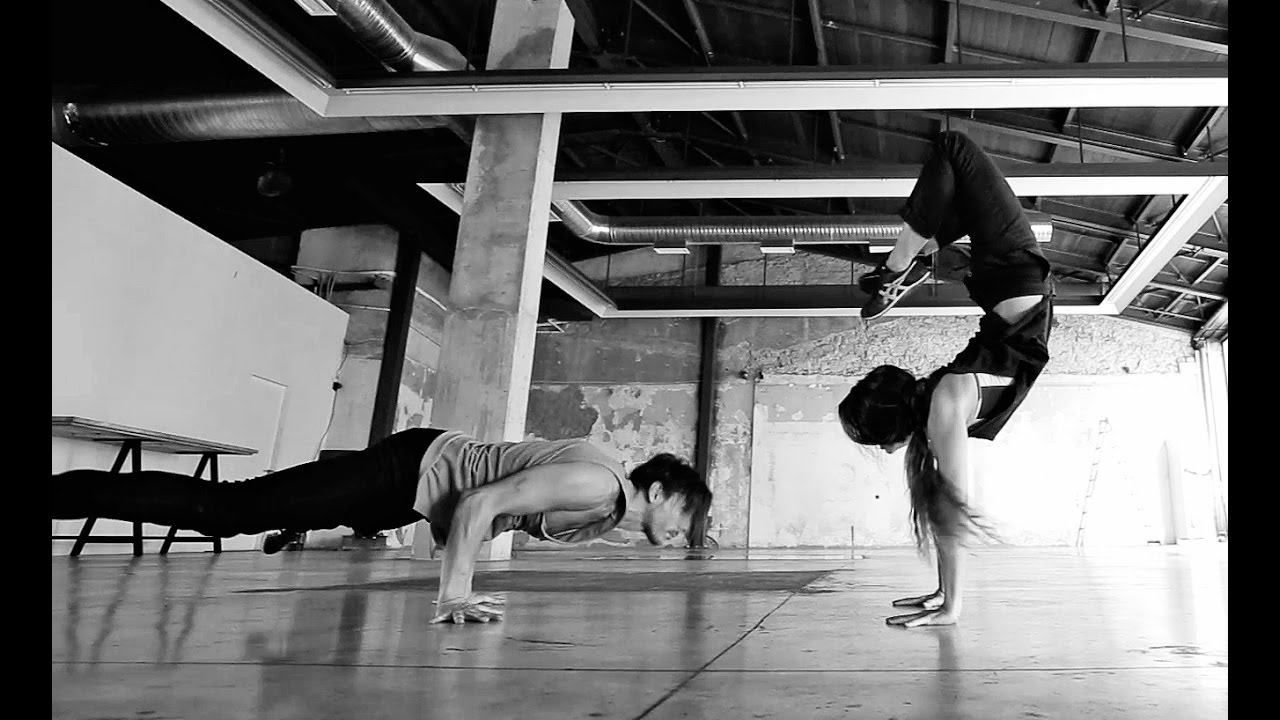 KINAESTHETICS - Acrobatic Flow for Dancers - YouTube