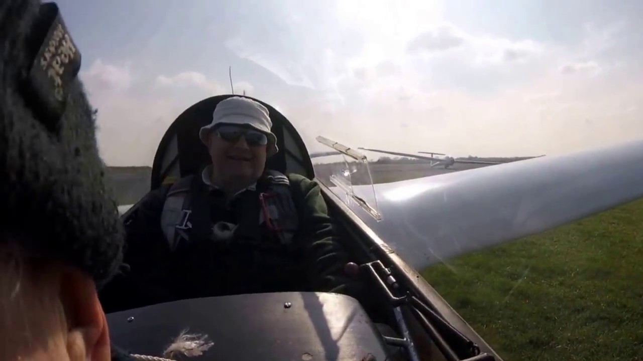 A couple of K13 glider flights from Tibenham - YouTube