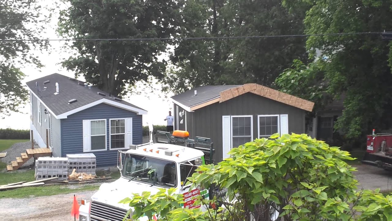 Moving a park model home2 - YouTube