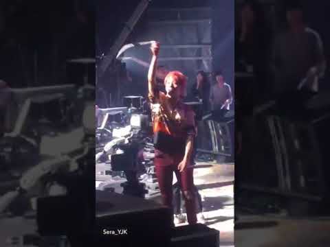 Jungkook very excited - BTS Encore Win 1st IDOL @ Music Bank 180831