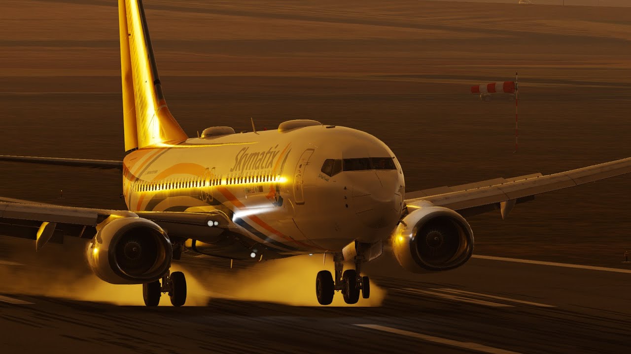 Crosswind landing at Lieutenant Julio Gallardo Airport Boeing 737-800 ...