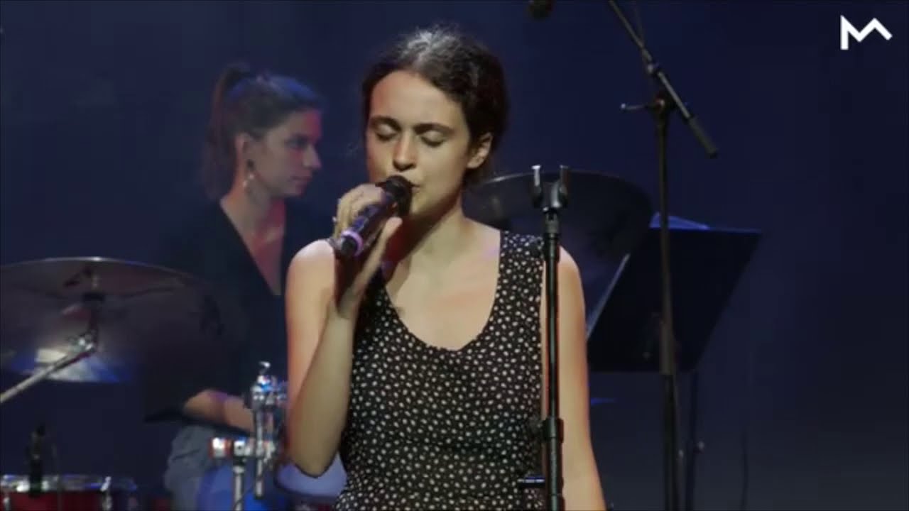 2020 SHINY STOCKINGS 🎵 Alba Armengou & Joan Chamorro 🎺 Borondón Big ...