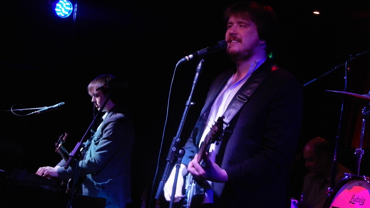 Graham Alexander & the Victor Players "My Love Don't Give Me Presents ...