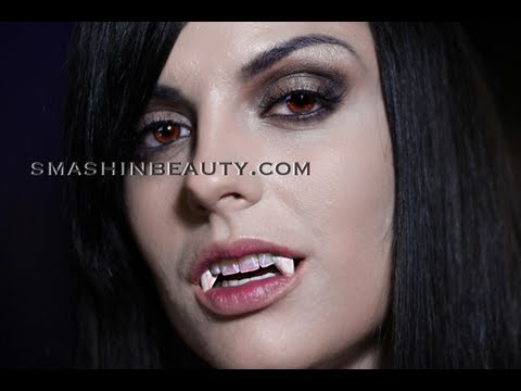 Simple Vampire Makeup Halloween 2019 - YouTube