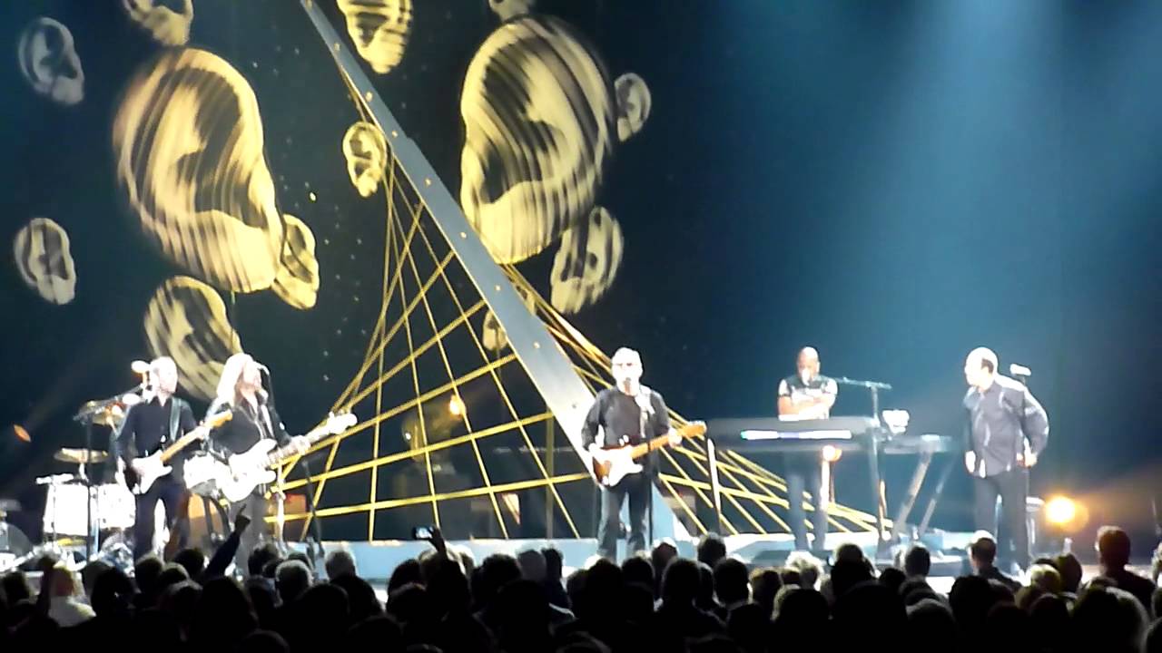 Steve Miller Band Keep On Rocking Me Baby Live 12/28/13 - YouTube