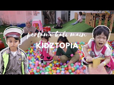 Anum, Yuki, Kak Azki Spielen Sie zu KidzTopia