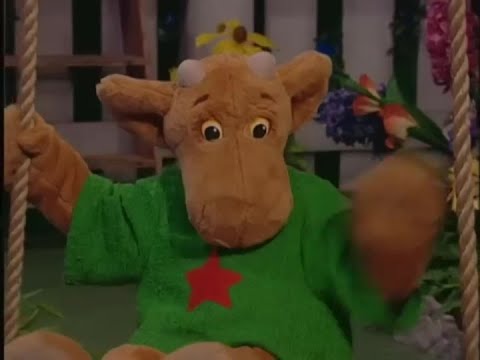 Elliot Moose: Live Action Segment 38 - No Sleep for Elliot - YouTube