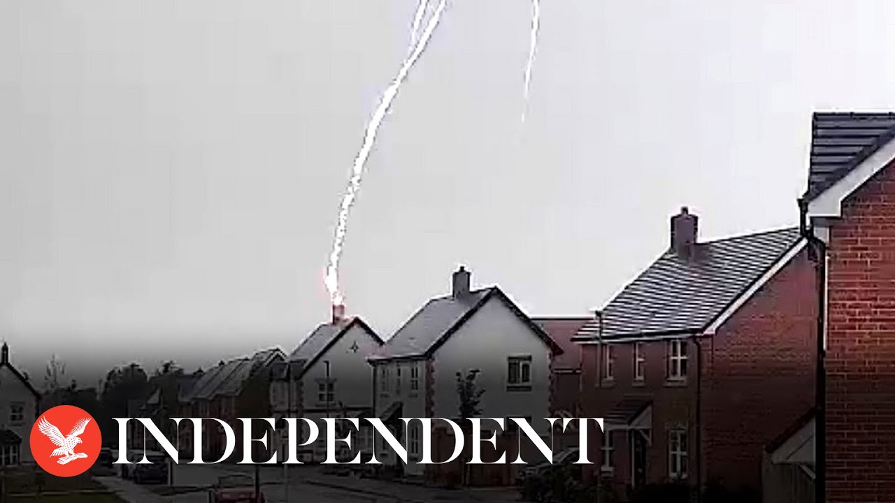 Moment lightning bolt strikes couple's home in Oxfordshire and destroys ...
