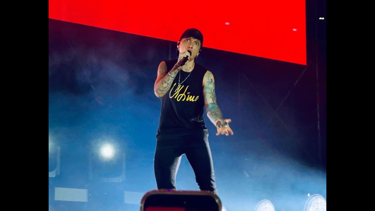 "PAURA MAI" Ultimo live Olimpico 10/07/23 - YouTube