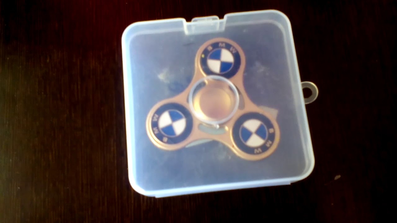 BMW metal spinner - YouTube
