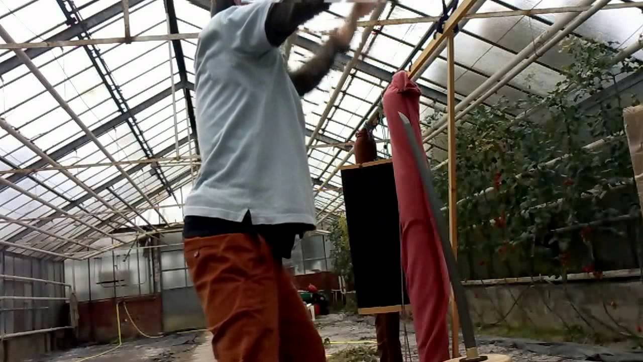 Katana Soshu Kitae vs. Kobuse 1095 World Champion WKTA - YouTube