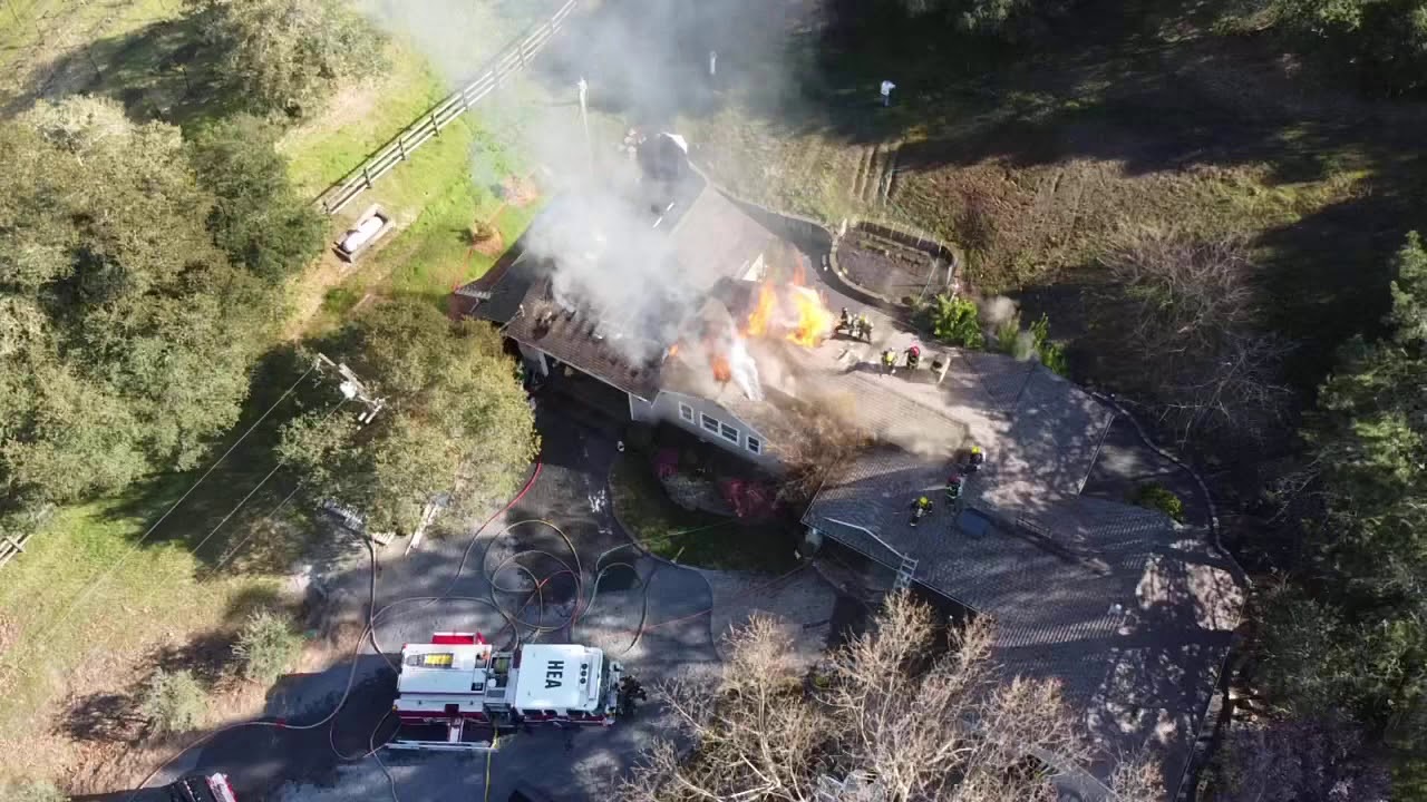 Healdsburg Structure Fire March 3rd 2020 DJI MAVIC MINI - YouTube