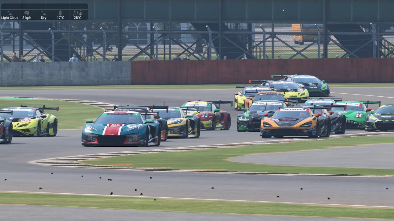 Gt3 Gen 2, Clean First Lap Silverstone - LFM - YouTube