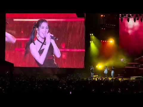 BLACKPINK Playing With Fire [BORN PINK World Tour : ENCORE] MetLife Stadium Day 2 [FanCam] 8.12.23