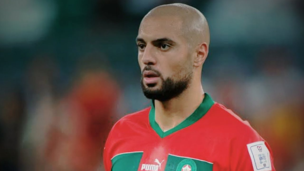 Sofyan Amrabat • the way he plays, his composure is the same as Roy Keane - YouTube