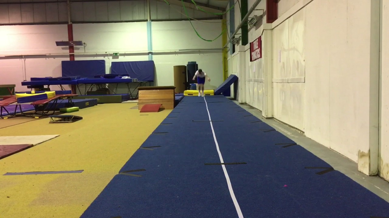 TUMBLING FAILS AND BLOOPERS - YouTube