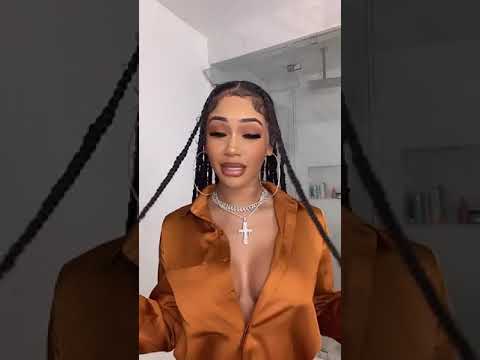 Saweetie Looking Like A Goddess On Instagram Live 🤎