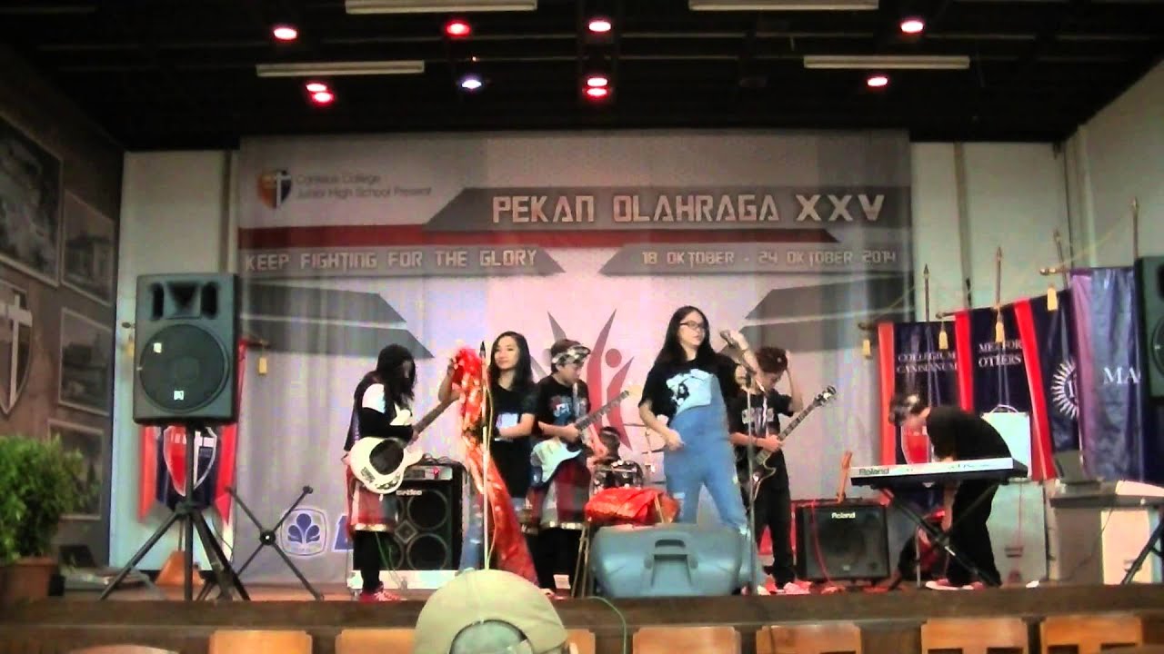 Atmosphere Band SMP St. Bellarminus Menteng - Janger & sweet child o ...