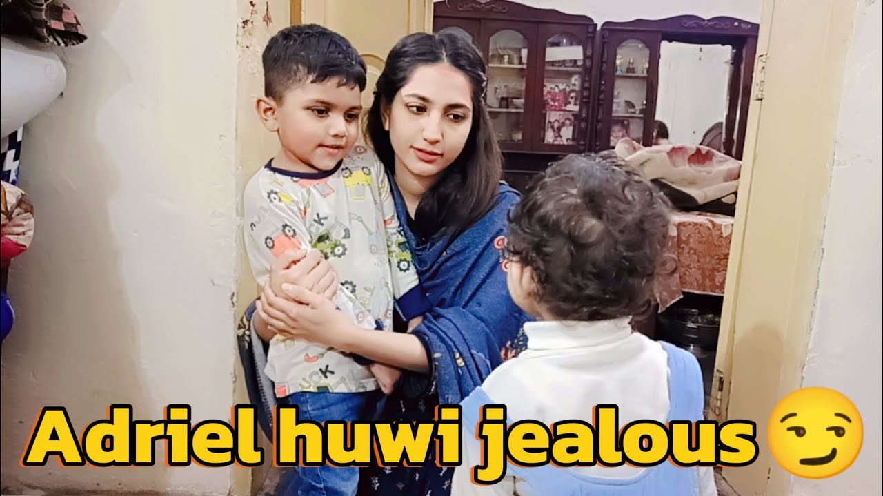 Adriel huwi jealous😒|| Naraz ho gai muj se 🙂|| Sheezy vlog.... - YouTube
