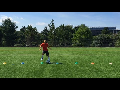 HOW TO: Dribble like Robinho - YouTube