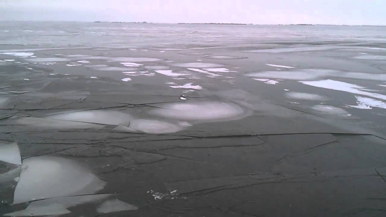 ijs op ijsselmeer - YouTube