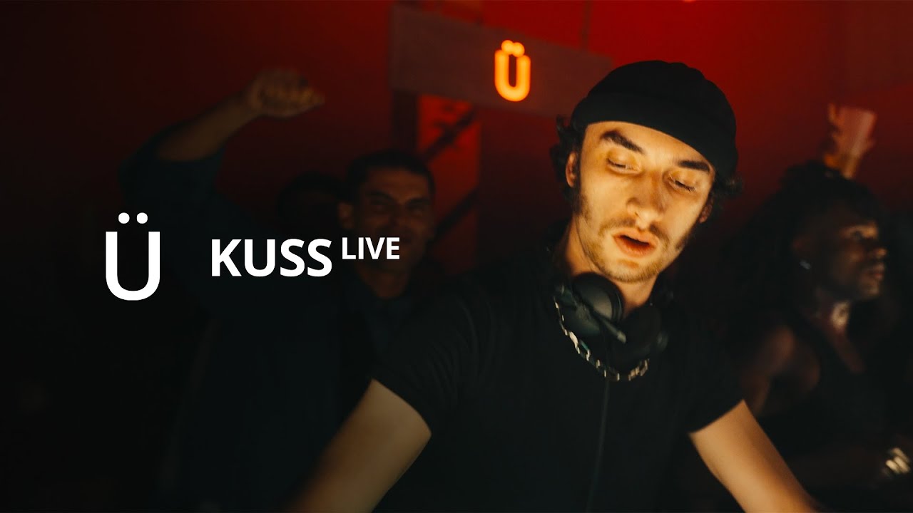 KUSS (live) • GRÜV, Paris - YouTube