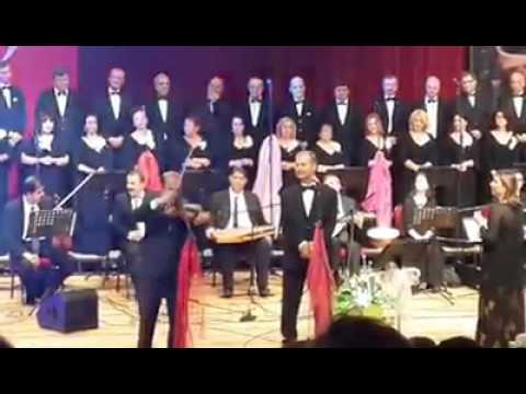 Ender Kesikburun Veda Busesi