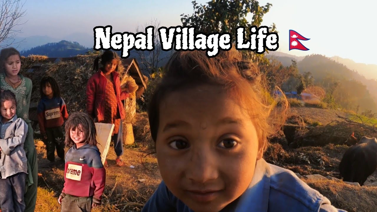 🇳🇵A beautiful old village in Nepal |Good people living in heaven ...