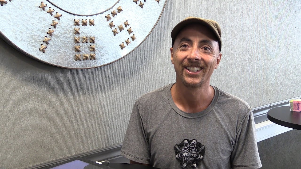 Scott Huckabay: Battle of the Cattle - YouTube