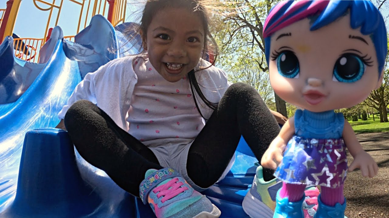 Baby Alive Angel and Dhaynna Played at the Slide at the Park - YouTube