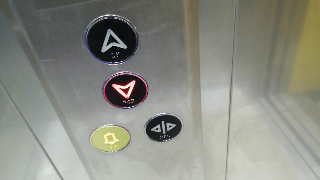 Ansa Lift with NewLift Logic @ Piccadilly Metrolink Station, Manchester ...