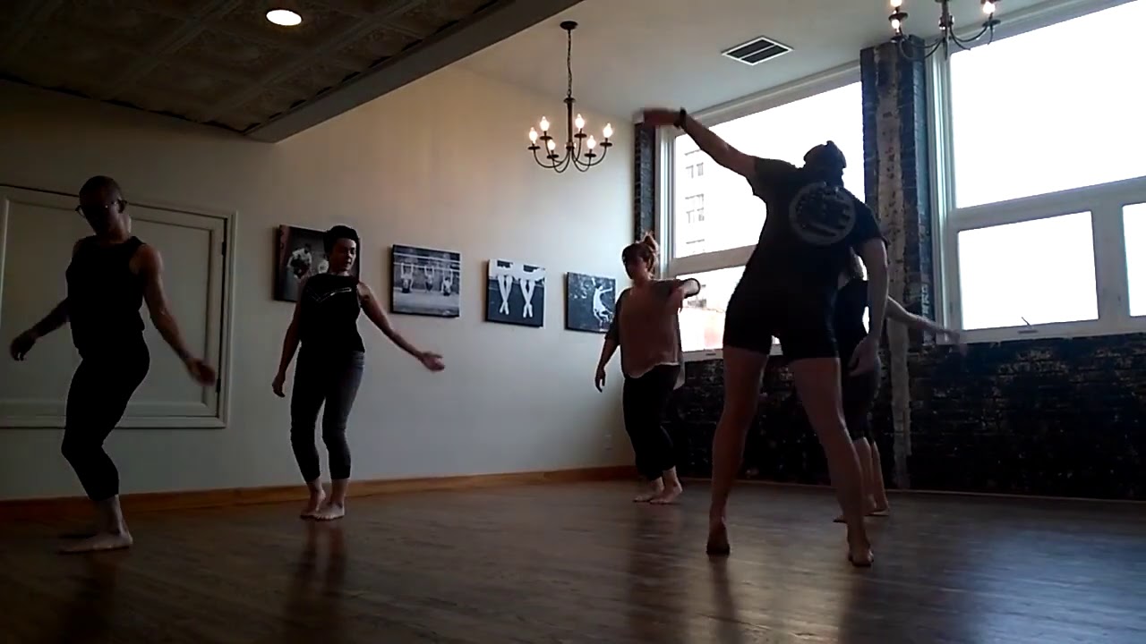 Movement Manipulation: Fun With Modern Dance Phrase-work - YouTube