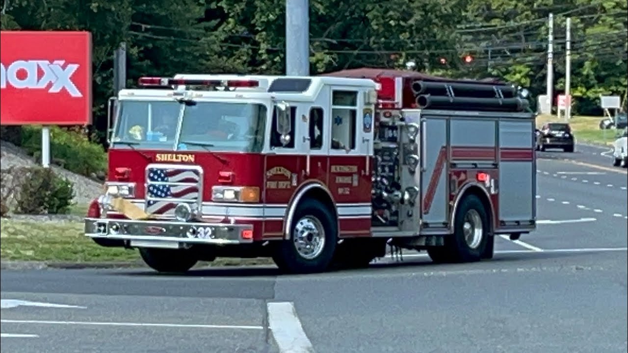 Shelton FD Engines 35 and 32 responding/arriving to a afa - YouTube