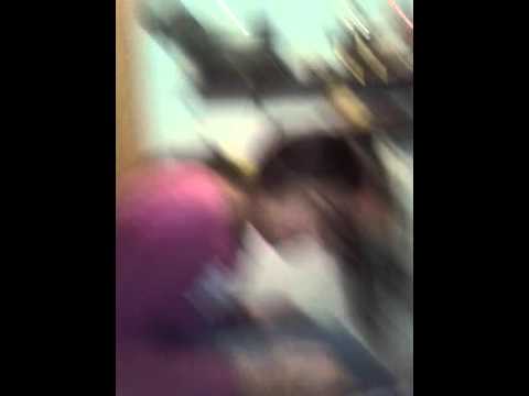 Cuando tu hermana te depila