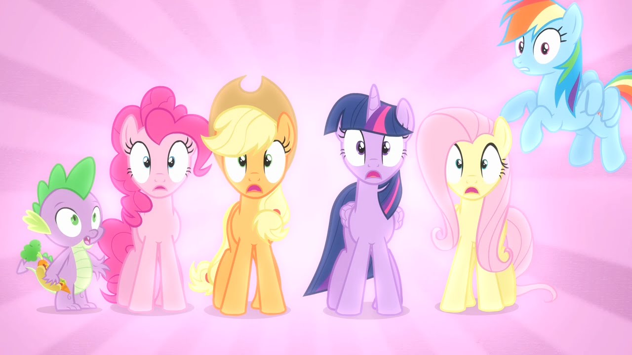 MLP SEASON 5 TRAILER AT PONY CON - YouTube