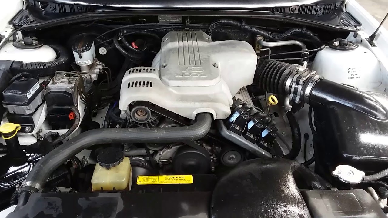 HOLDEN COMMODORE 3.8LTR ENGINE 166370km W0336 - YouTube