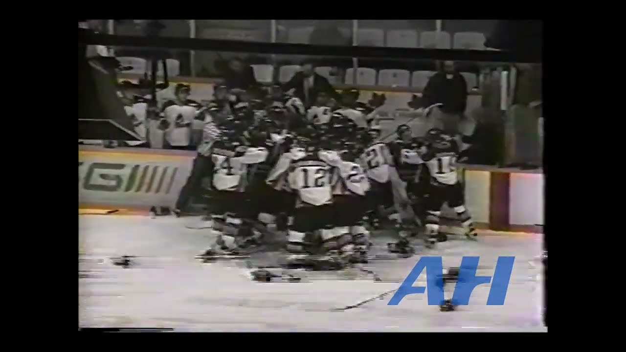 WHL Nov. 7, 1999 Moose Jaw Warriors v Red Deer Rebels (melee) Shawn ...